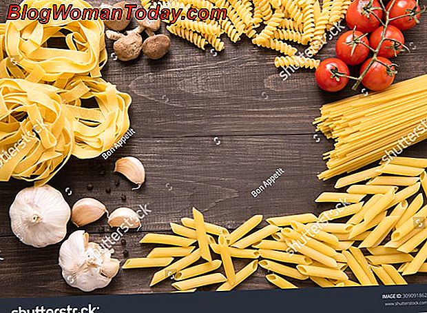 How To Create A Frame With Dried Pasta Do It Yourself